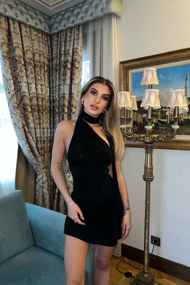Siyah Sırt Detay Mini Elbise ATE3760 Satın Al - Eyyo